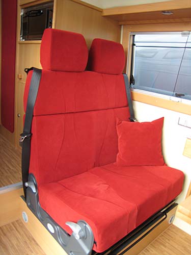 CS-Reisemobile - Wohnmobil CORONA auf Basis von MB Sprinter Kastenwagen